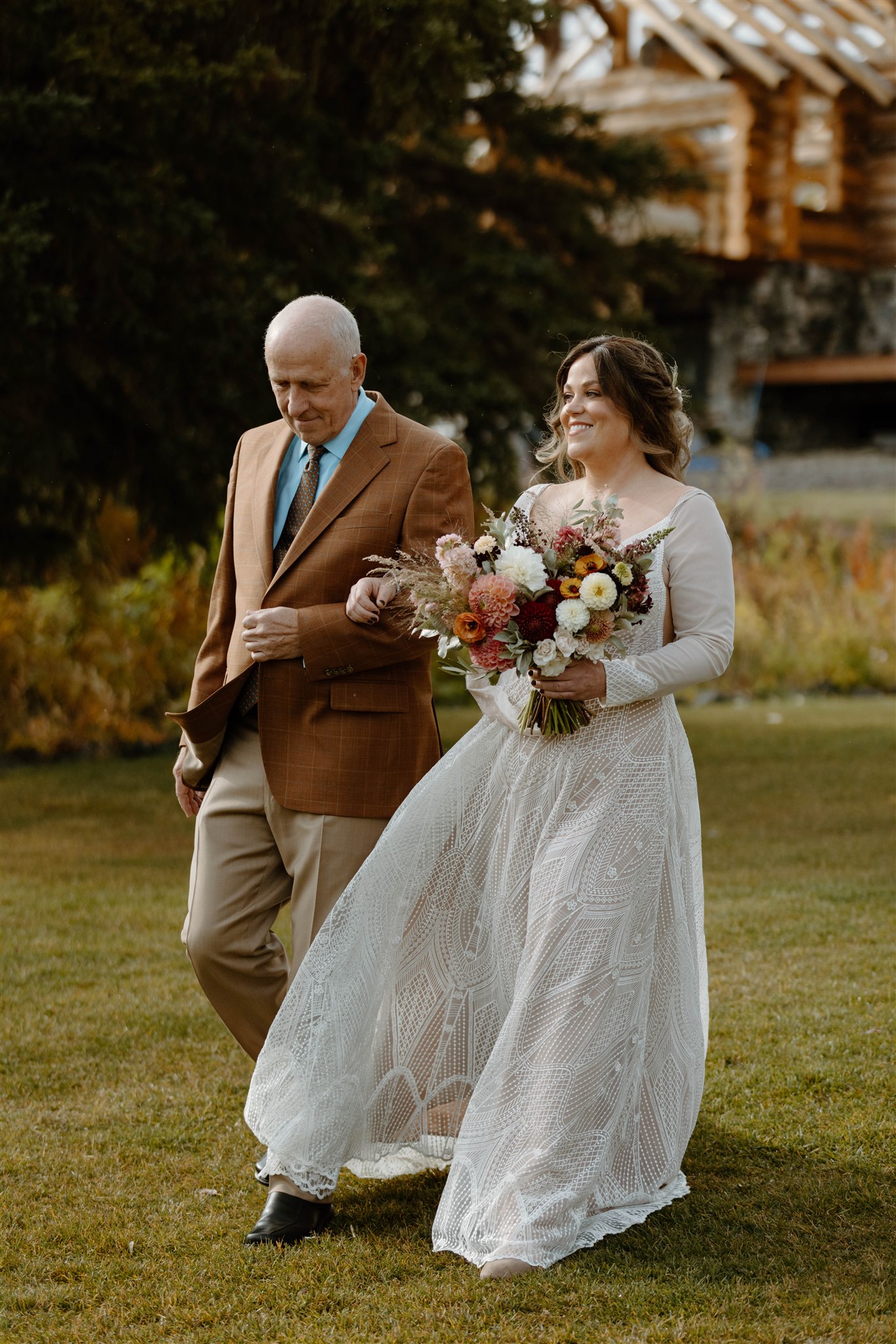 Soft Fall Wedding Florals – Majestic Valley Lodge – Bloomsbury Blooms